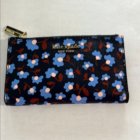 kate spade | Bags | Kate Spade Floral Wallet | Poshmark